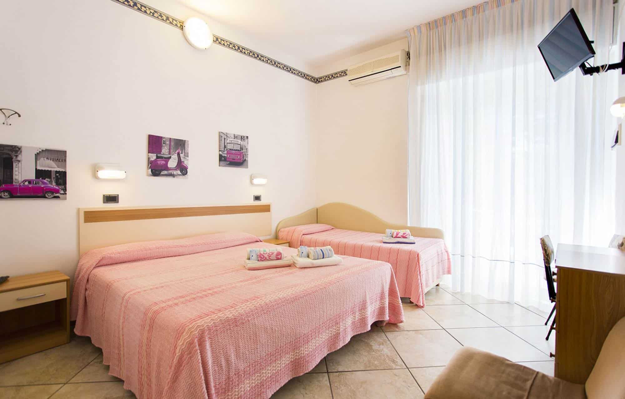 OFFERTE Hotel Rimini Camere Famigliari: 5 Letti e 6 Letti