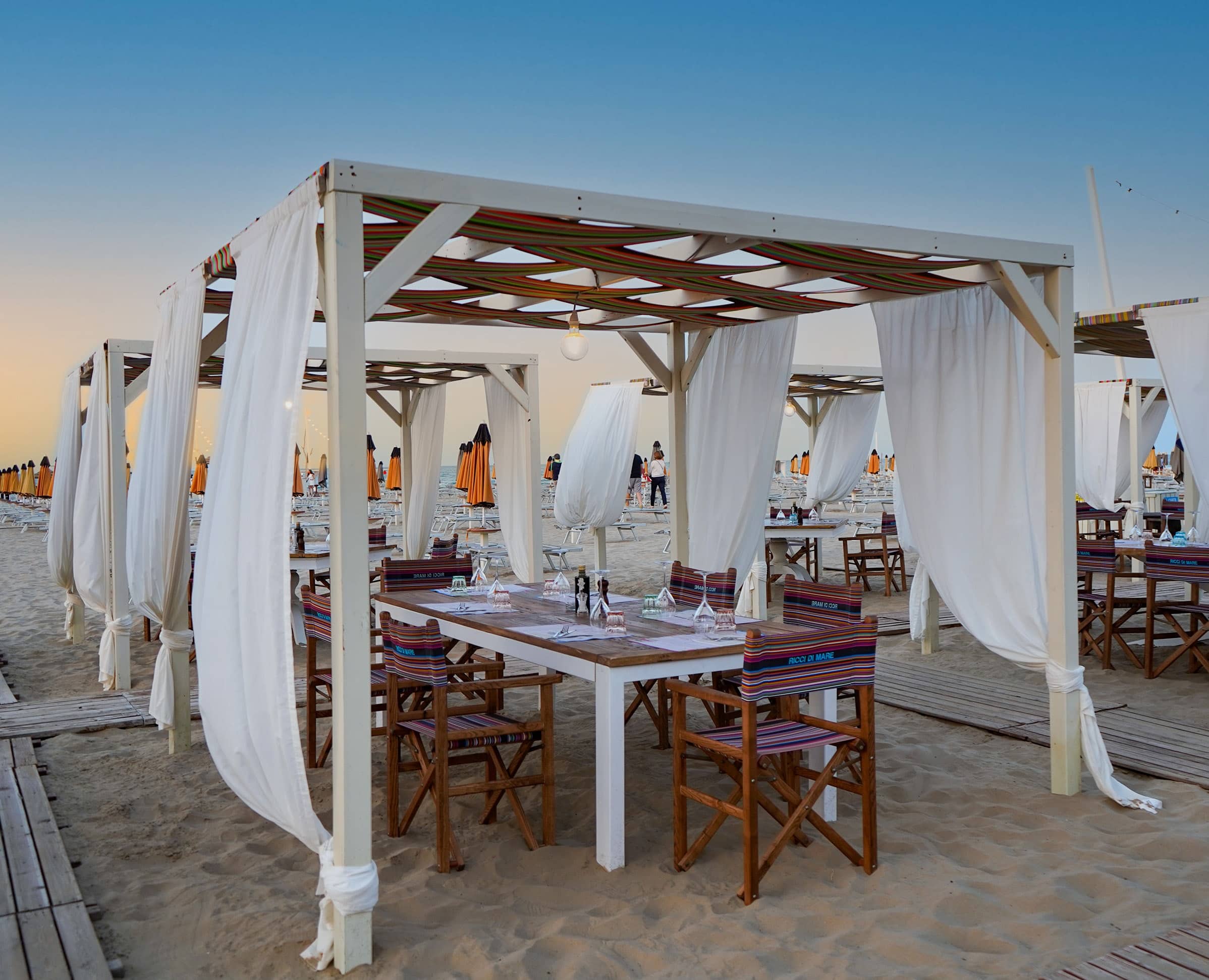 Romantic Dinner on The Beach in Rimini 👨‍🍳🏖️